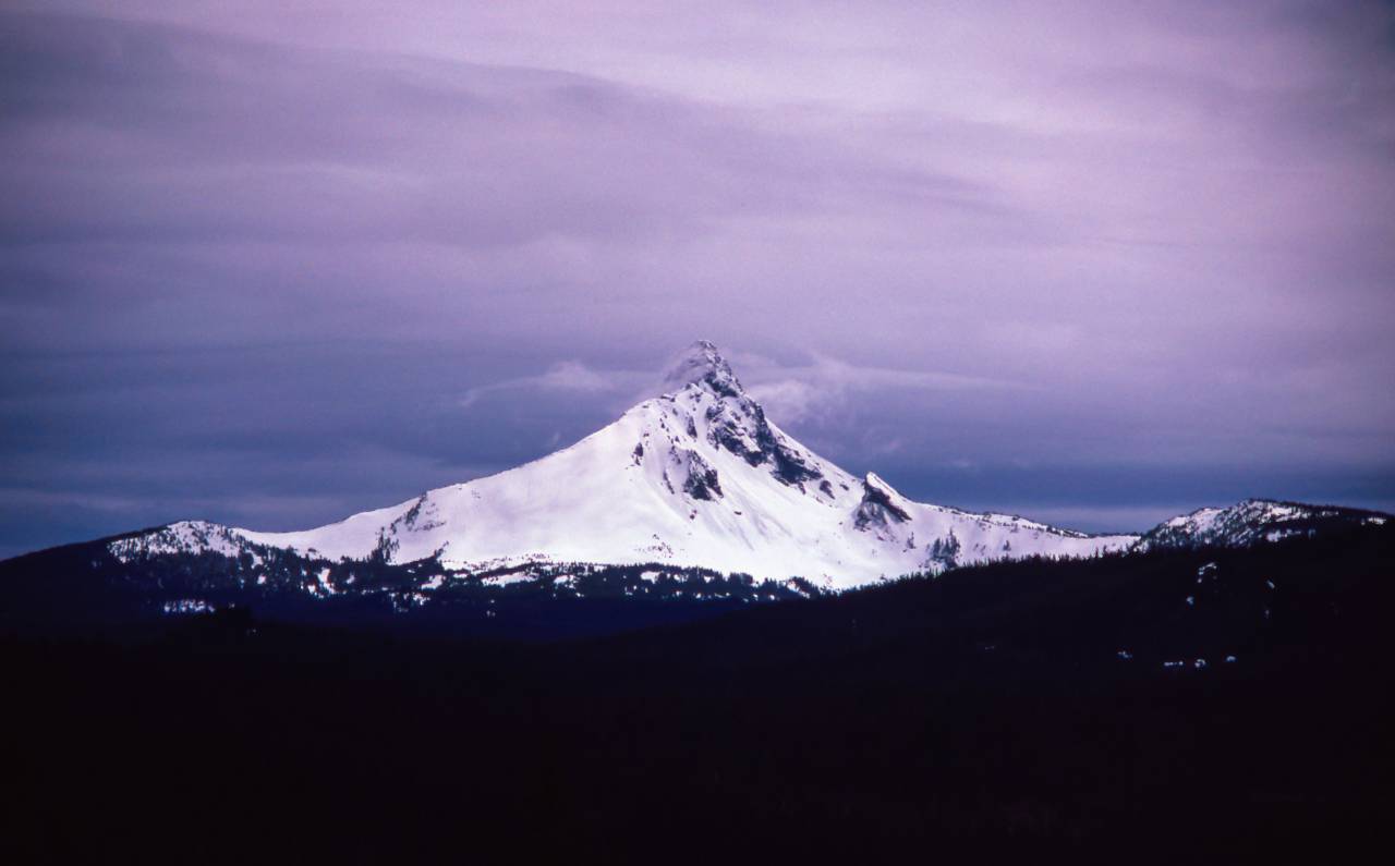 🥇 Image of purple sky clouds mountain mountains landscape nature ...